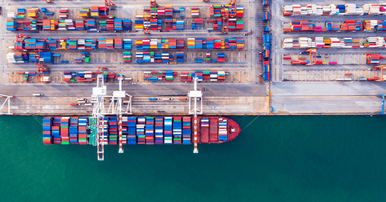 Transshipment: what it is and how it works | Savino Del Bene